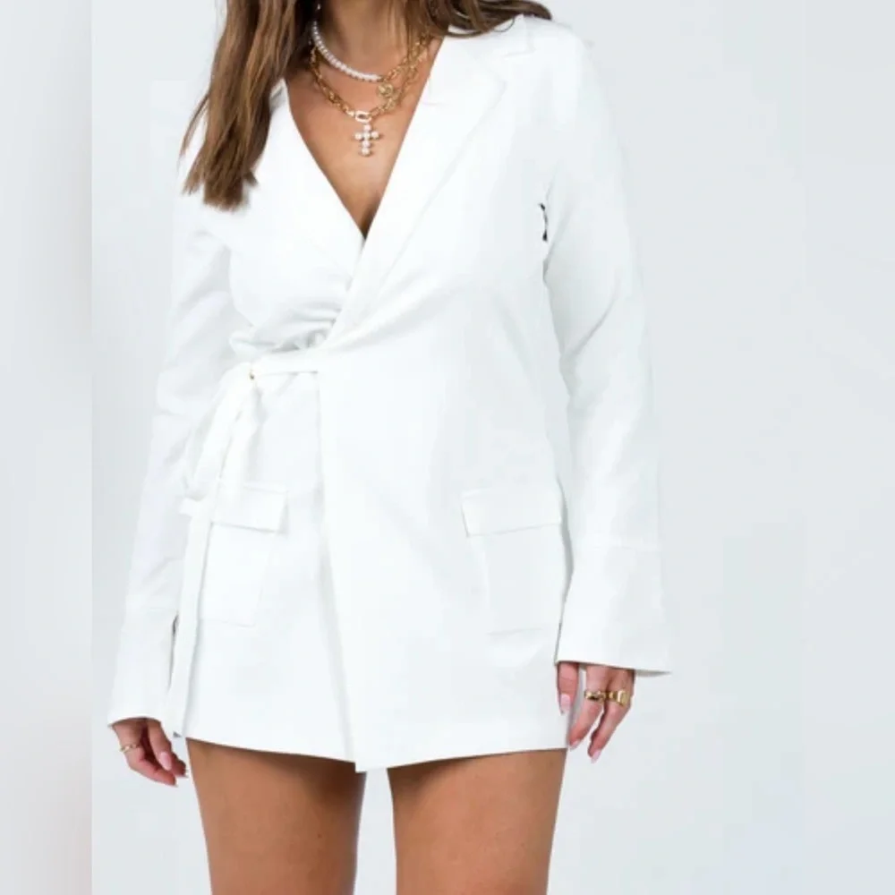 Princess Polly | Dresses | Princess Polly White Sheath Blazer Dress ...
